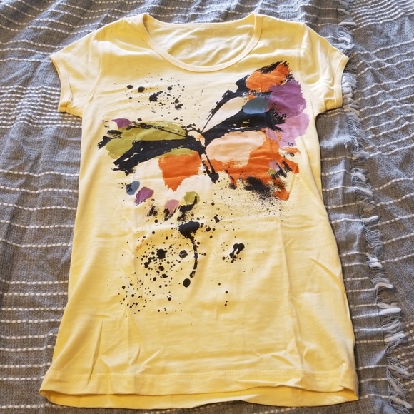 Mudd | Tops | Mudd Butterfly Tee | Poshmark